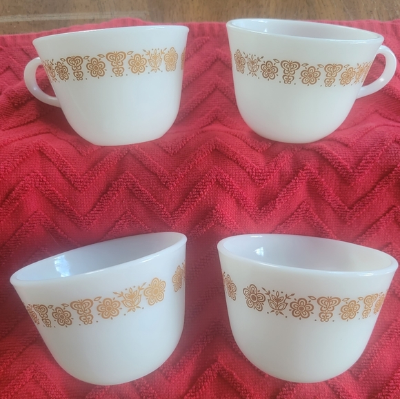 Pyrex | Kitchen | Pyrex Butterfly Gold Cups Set Of 4 | Poshmark